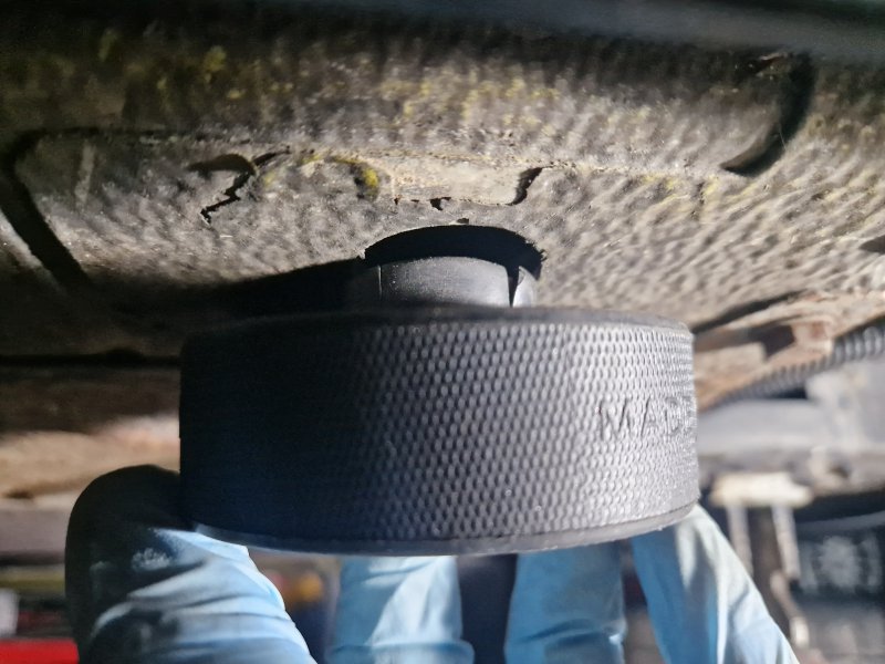 GT: Jack Pads, Jack Stand Rubbers and Wheel Alignment Tools ...