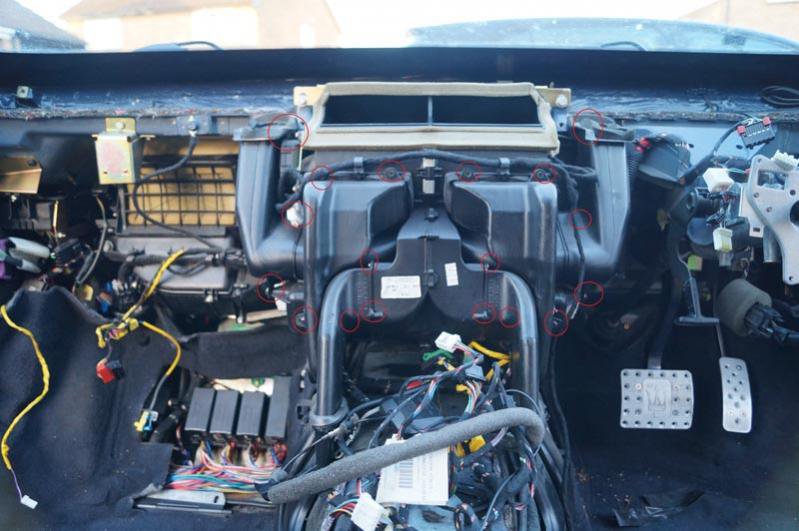 HOW TO: Heater Matrix Repair | SportsMaserati.com